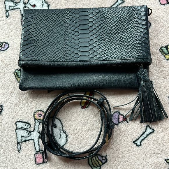 GiGi New York | Bags | Giginew York Navyembossed Python Leather Fold Over Clutch Crossbody Purse ...